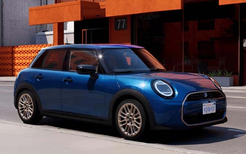 Does the 2026 MINI Cooper 4 Door offer Apple CarPlay and Android Auto ...