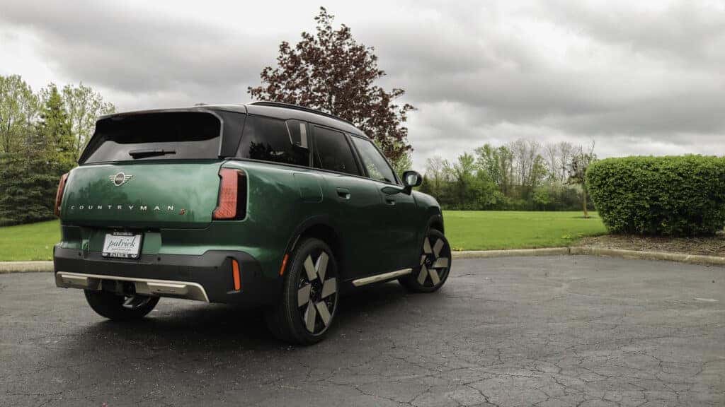 Can MINI Models Tow? Tow Capacity & Towing Guide for MINI Vehicles