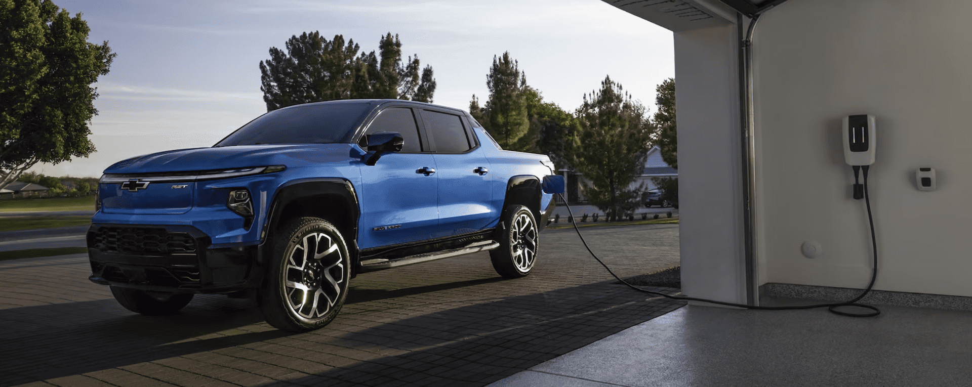 2024 Chevy Silverado EV | Powerful Electric Pickup